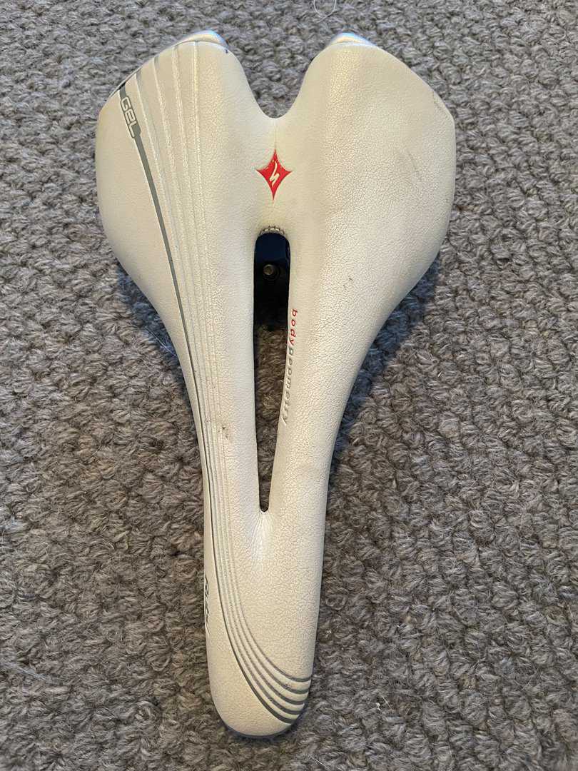 Preloved Good Used Condition Specialized Ruby Gel Ladies Cycling Seat ...